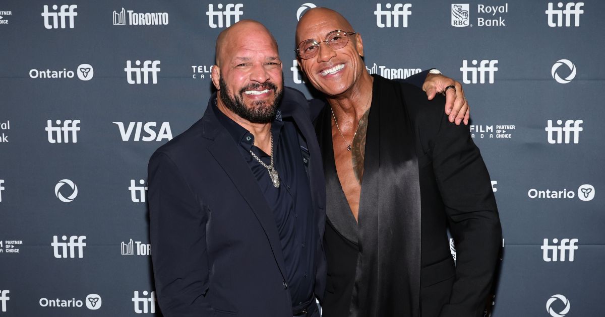 Conheça Mark Kerr, lenda do MMA vivida por The Rock em "Coração de ...