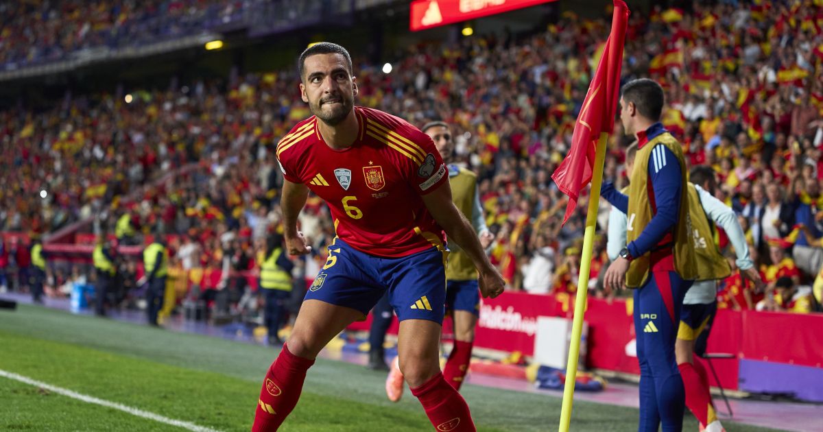 Espanha goleia Bulgária e segue 100% nas Eliminatórias | CNN Brasil