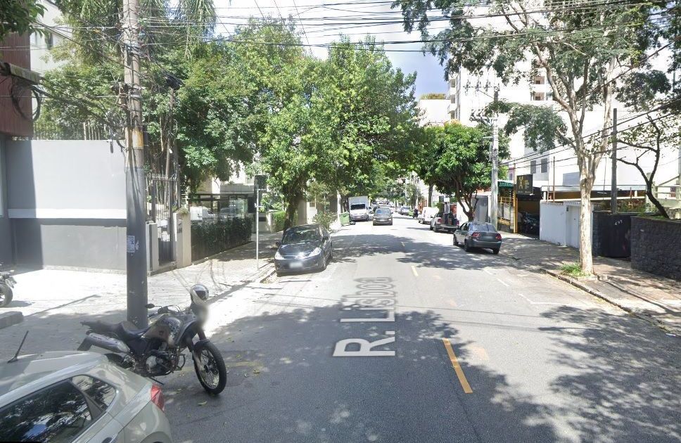 Rua em Pinheiros tem assalto à mão armada e vítima golpeada por ...