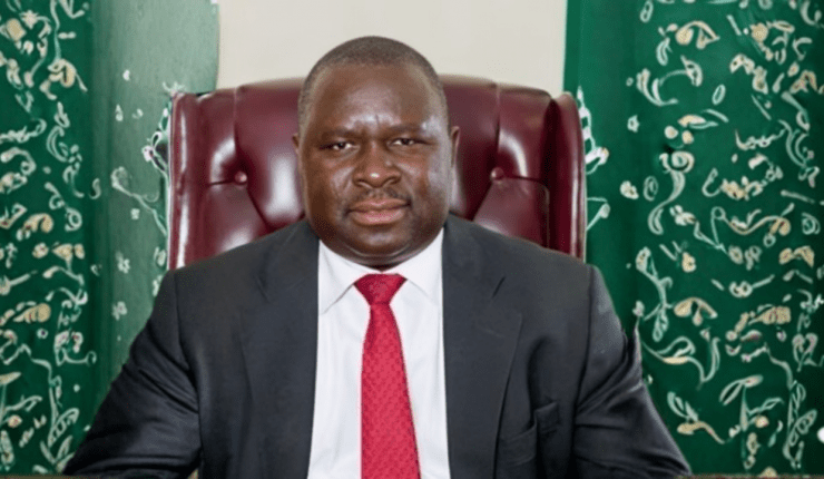 Com nome polêmico, Adolf Hitler tenta reeleição na Namíbia | CNN Brasil