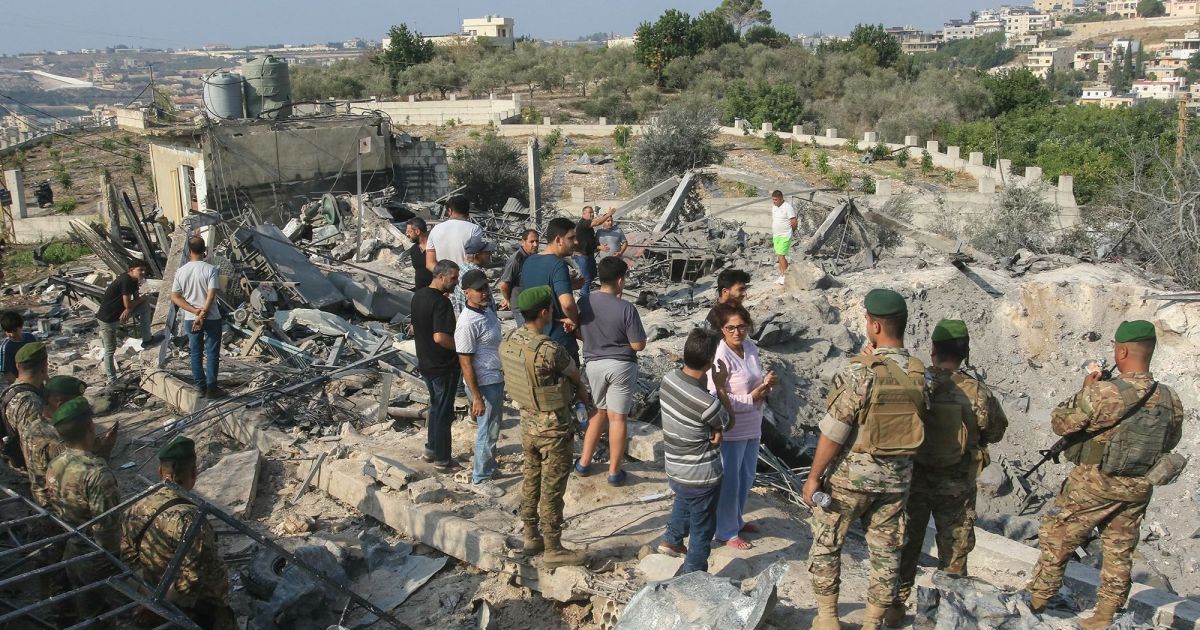 Exército israelense anuncia ataques a alvos do Hezbollah no Líbano ...
