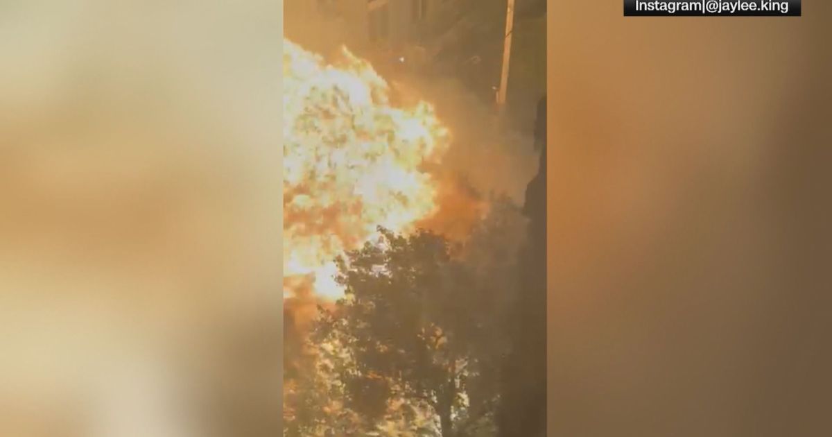 Carro explode em Nova York e deixa ao menos sete feridos | CNN Brasil