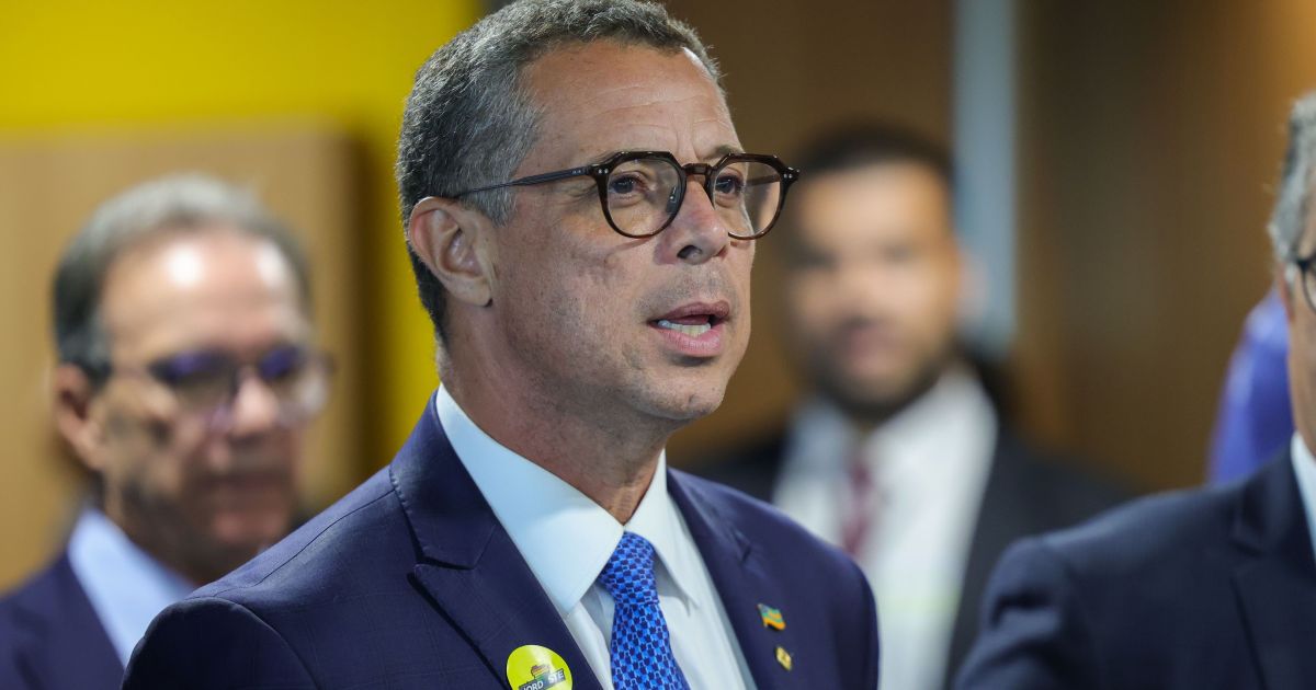 Fábio Mitidieri é favorito à reeleição em Sergipe, diz Real Time Big ...