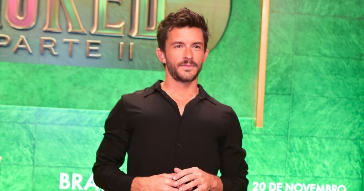 "A minha vida toda eu quis vir para o Brasil", diz Jonathan Bailey ...
