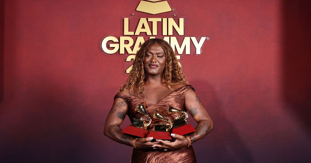 Liniker leva três prêmios no Grammy Latino 2025; veja quais | CNN Brasil