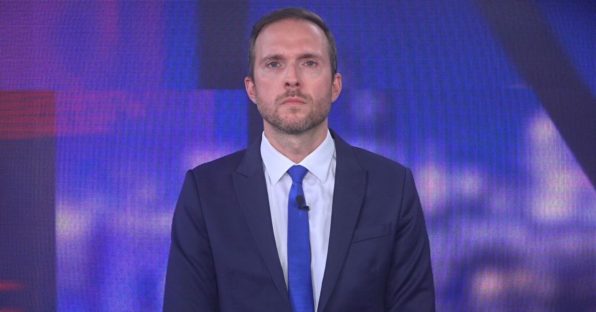 Poit: Ainda é cedo para cravar favoritismo de Flávio ou Tarcísio | CNN ...