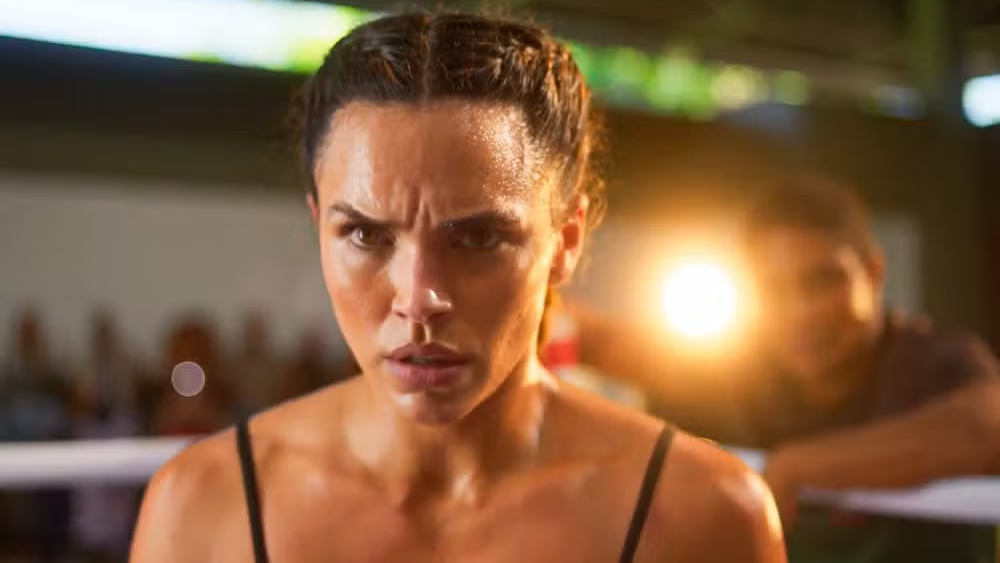 "Dona de Mim": Bárbara é obrigada a perder luta | CNN Brasil