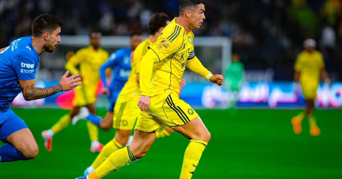 Cristiano Ronaldo marca e se aproxima do gol mil; veja | CNN Brasil