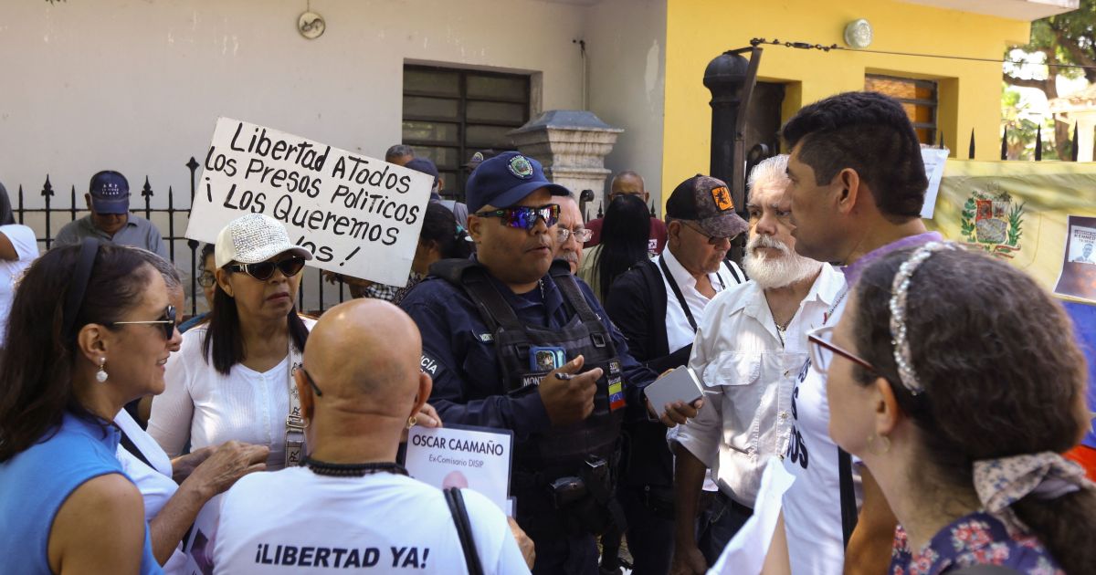 Venezuela releases 626 prisoners, human rights group disputes numbers ...