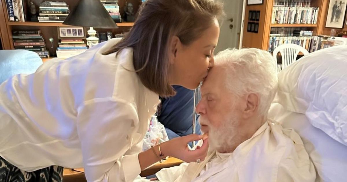 Filha de Manoel Carlos faz homenagem após morte do autor; veja | CNN Brasil