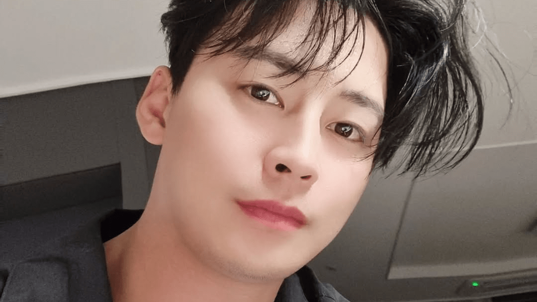 Quem foi Jung Eun-woo, ator sul-coreano que morreu aos 40 anos | CNN Brasil