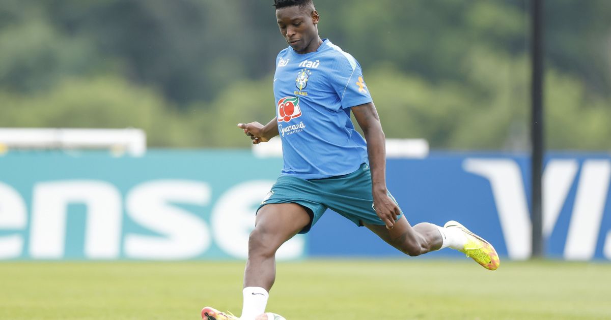 Enquete: Luiz Henrique é o favorito para substituir Raphinha na Seleção ...